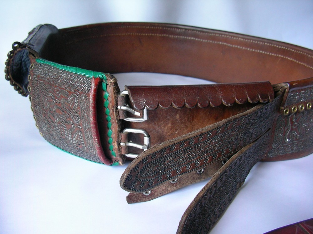 CHIMIR, SERPAR, BRAU DIN PIELE | arhiva Okazii.ro