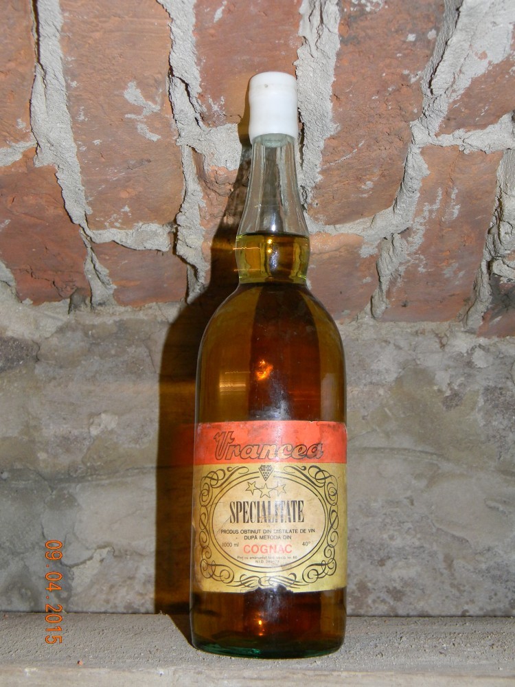 Cognac vechi romanesc de colectie din anul 1973 in ambalaj original ...