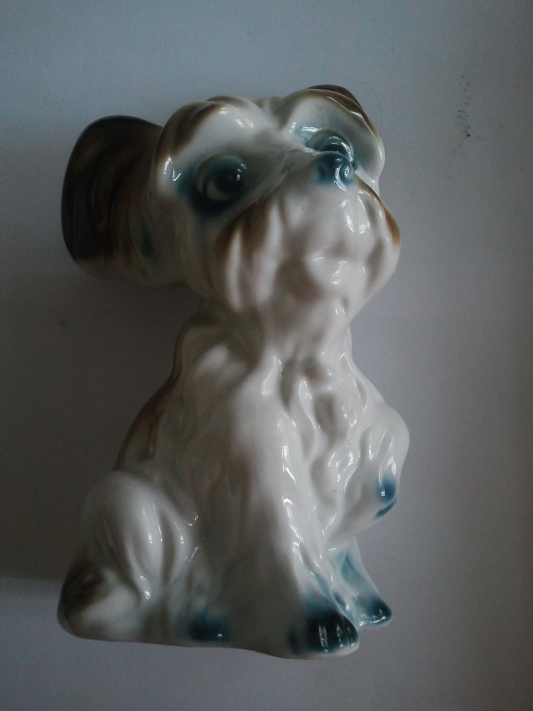 BIBELOU DIN PORTELAN - CATEL/CAINE - MARCAT PORFIN CLUJ NAPOCA | arhiva ...