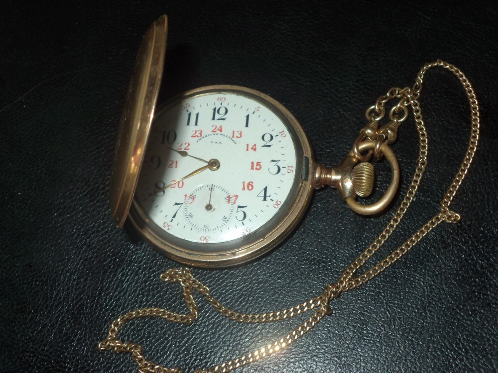 Un superb ceas de buzunar cu monograma placat cu aur de 24k american ...