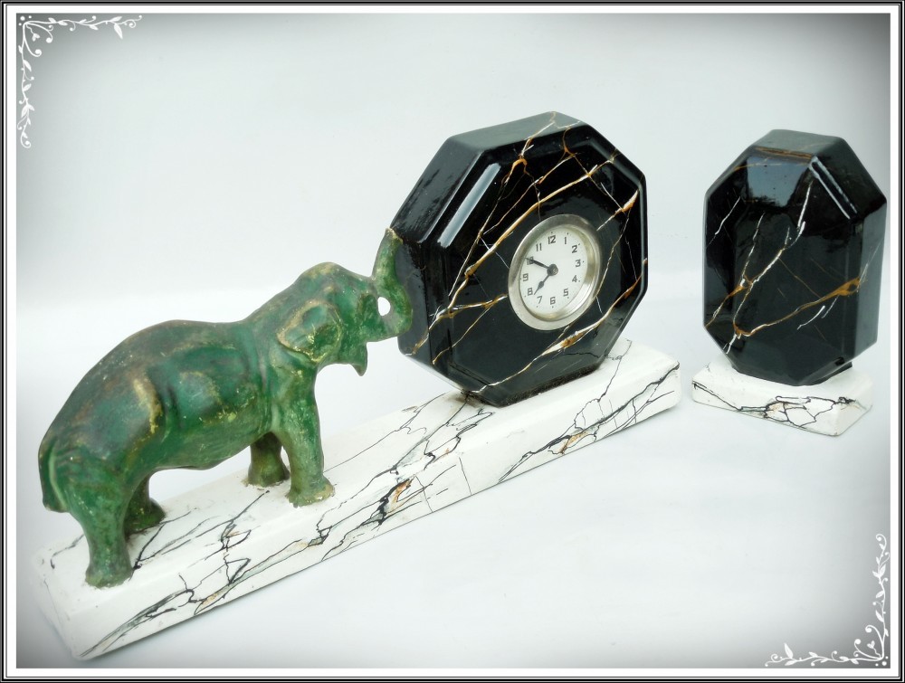 CEAS DE ?EMINEU CU BIBELOU ?I STATUETA ELEFANT, FUNC?IONAL, VECHI ...