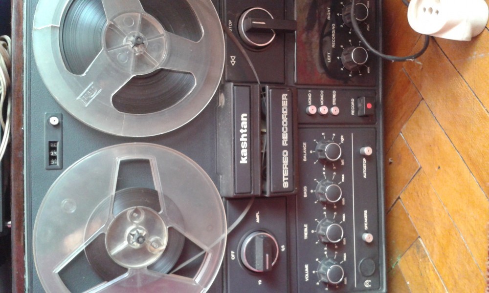 Magnetofon Kashtan stereo recorder si doua boxe mari originale | arhiva ...