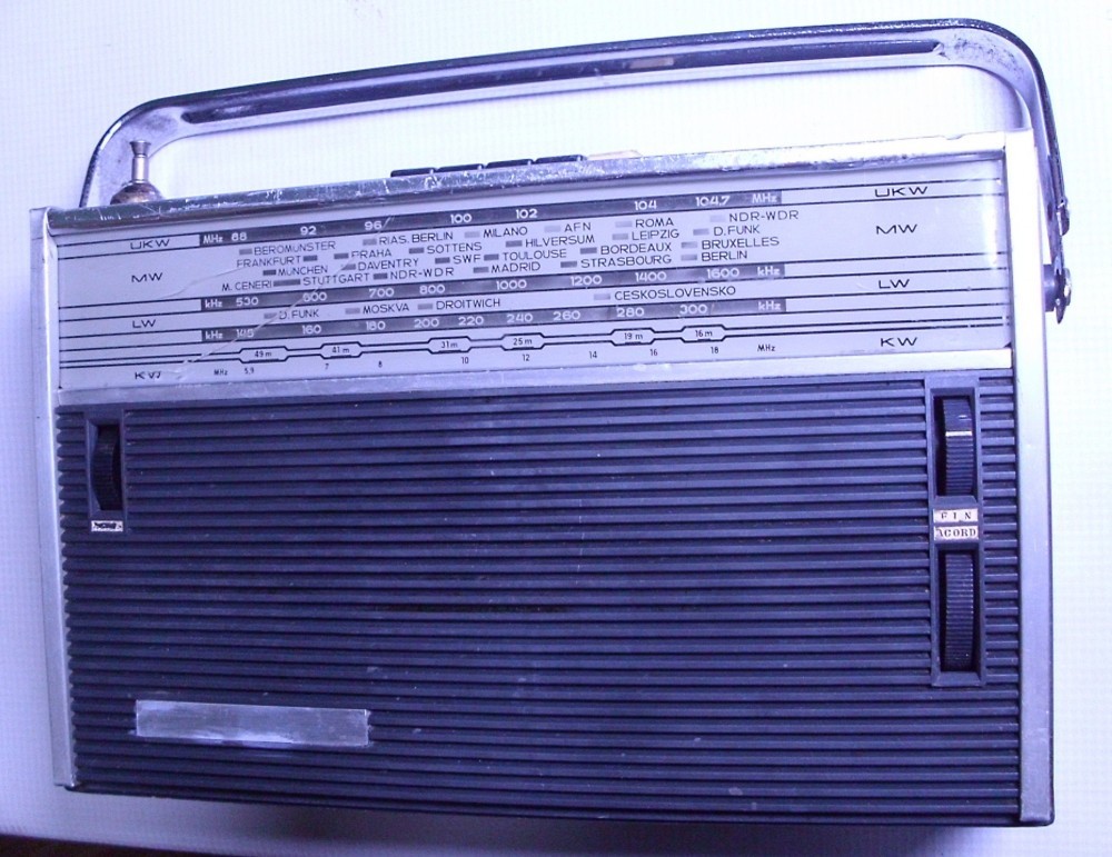 radio vechi anii 60 romanesc f.rar Electronica Universum e tip S651t; e ...