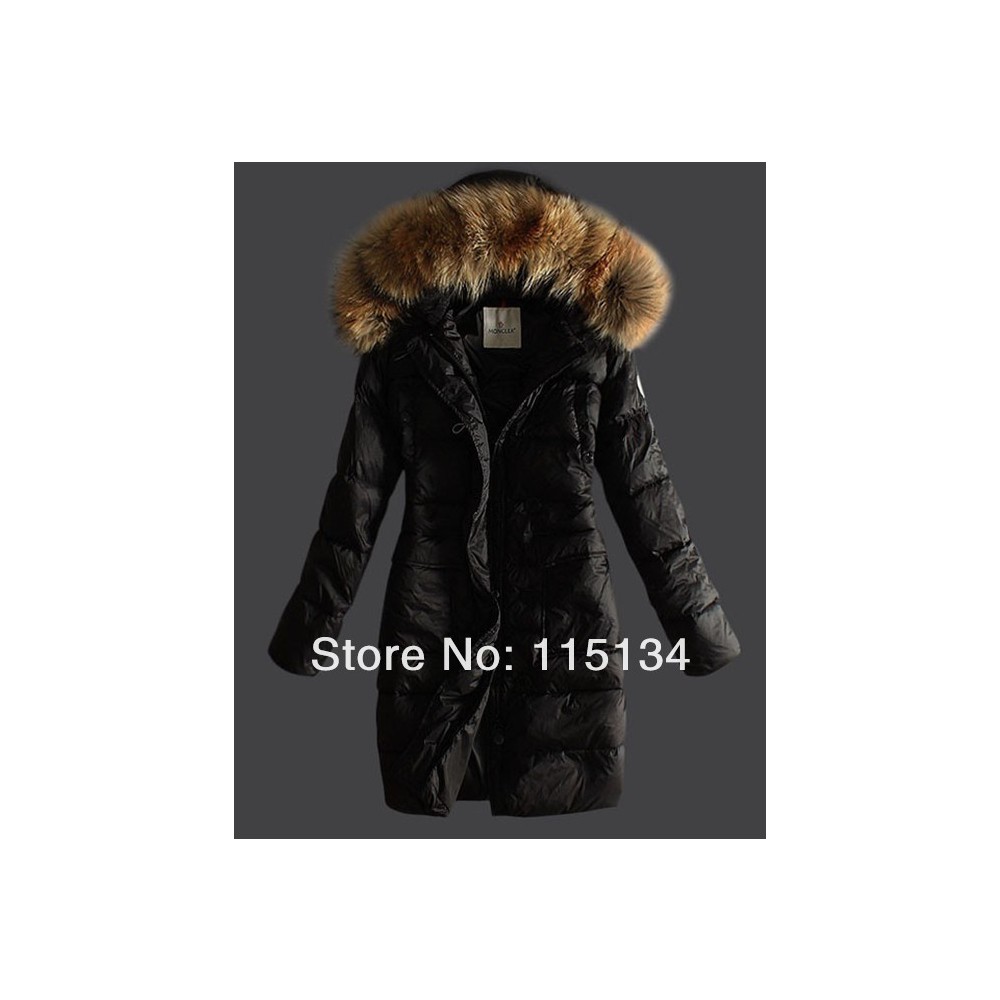 Geaca Moncler model clasic cu gluga si blana naturala. Marimea L pe ...