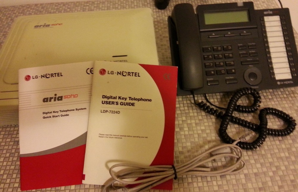 Centrala Telefonica LG Nortel ARIA Soho AR-BKSU cu 6 ext / 16 int + Telefon master LDP-7224D ...