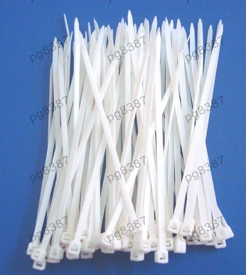 Soricei plastic - Cumpara cu incredere de pe Okazii.ro.