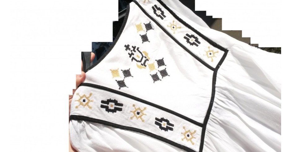 Camasa IE stilizata -costum popular costum traditional romanesc nr.M ...