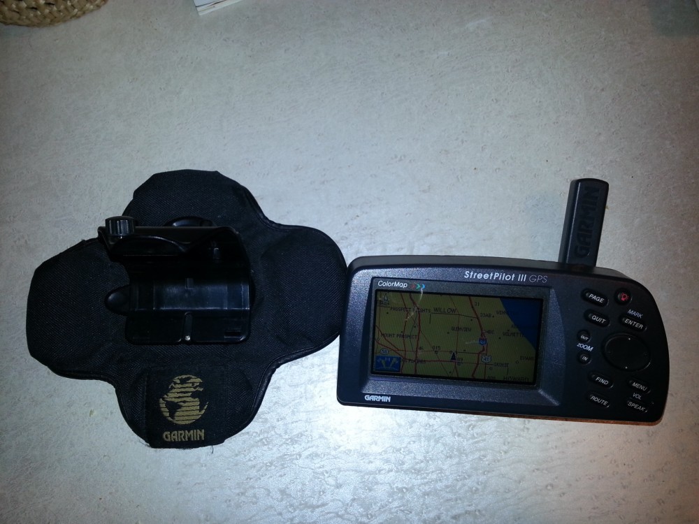 GARMIN STREETPILOT III GPS COLOR MAP 075 | arhiva Okazii.ro