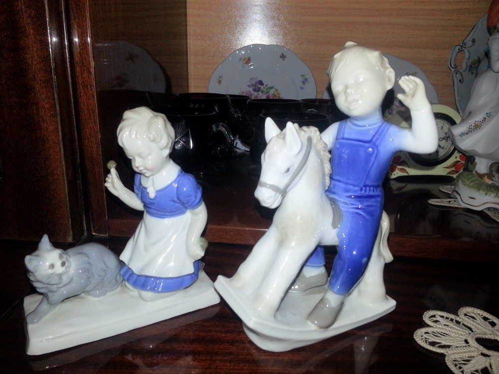 Set 2 bibelouri din portelan GDR | arhiva Okazii.ro