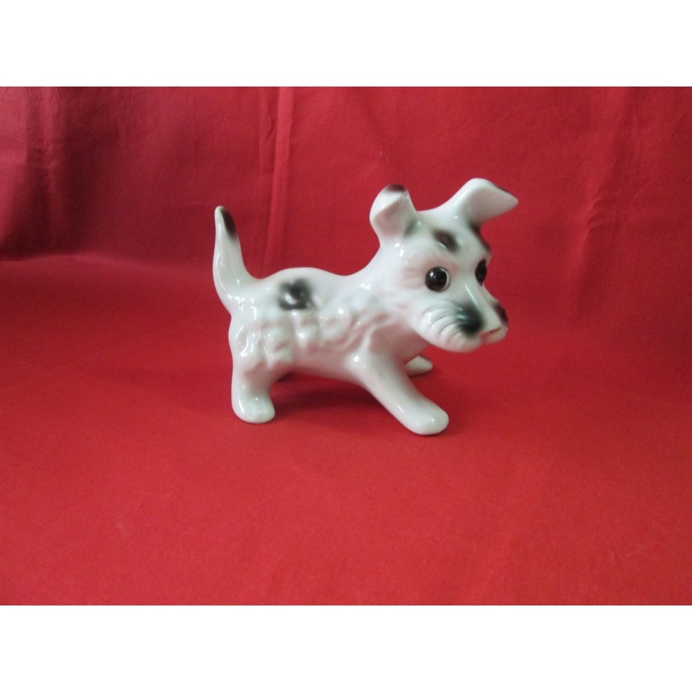 Bibelou portelan catel, bibelou vechi comunist - Portelanul Alba-Iulia ...