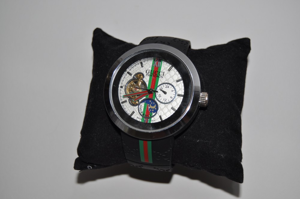 Ceas Gucci Pantcaon | arhiva Okazii.ro