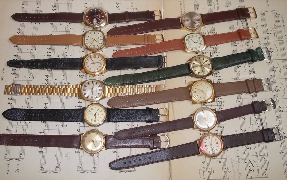 lot de 12 ceasuri mecanice rusesti cca. 1950 - 1980, functionale ...