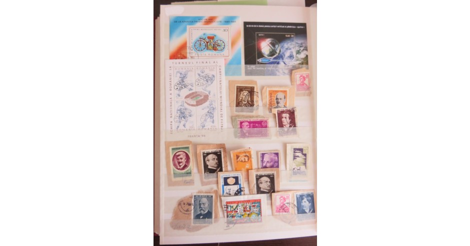 LT 84 - Colite Romania si timbre pe fragment - lot | arhiva Okazii.ro