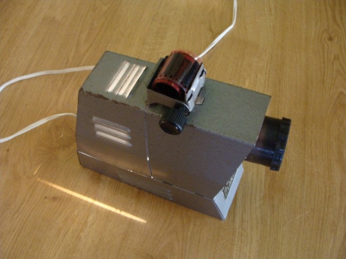 Aparat proiectie diafilme | arhiva Okazii.ro