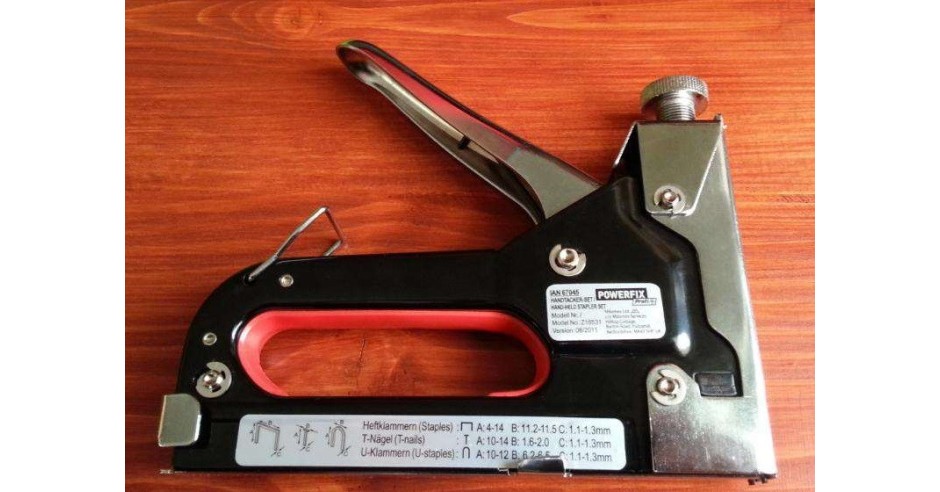 Capsator Powerfix Profi + (pt lemn, tapiterie) | arhiva Okazii.ro