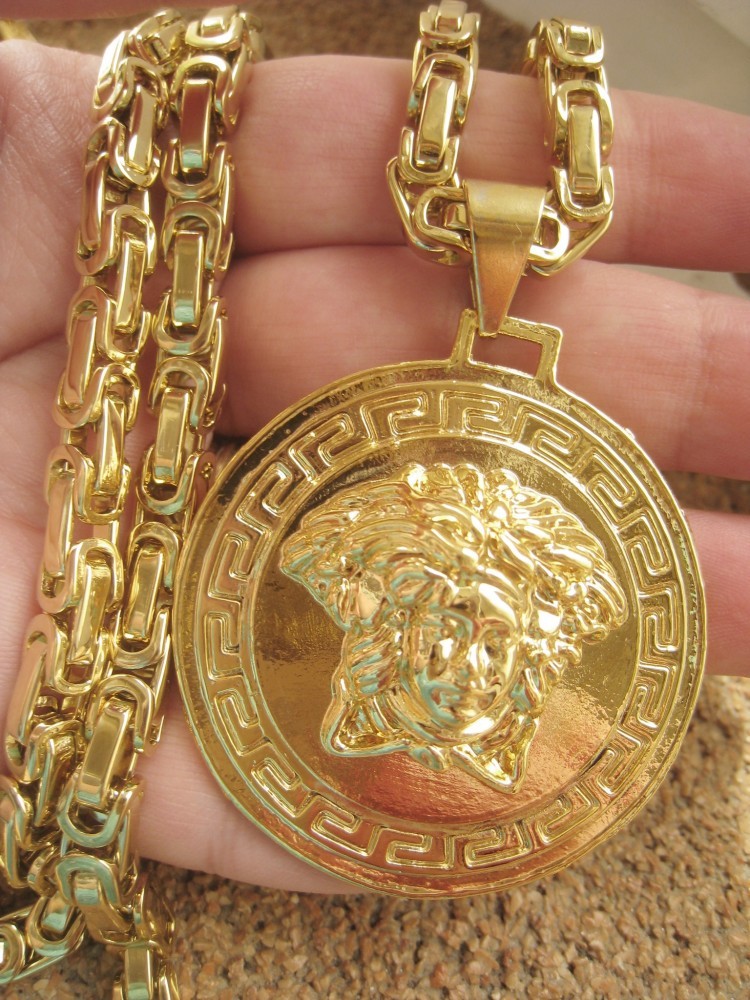 Model VERSACE MEANDROS Lant +medalion inox placat =80 ron | arhiva ...