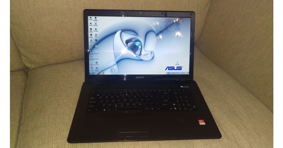 Laptop Asus K72J 17" Display i5-430M Dual Core 4GB Ram 1TB SSD HD5470 ...