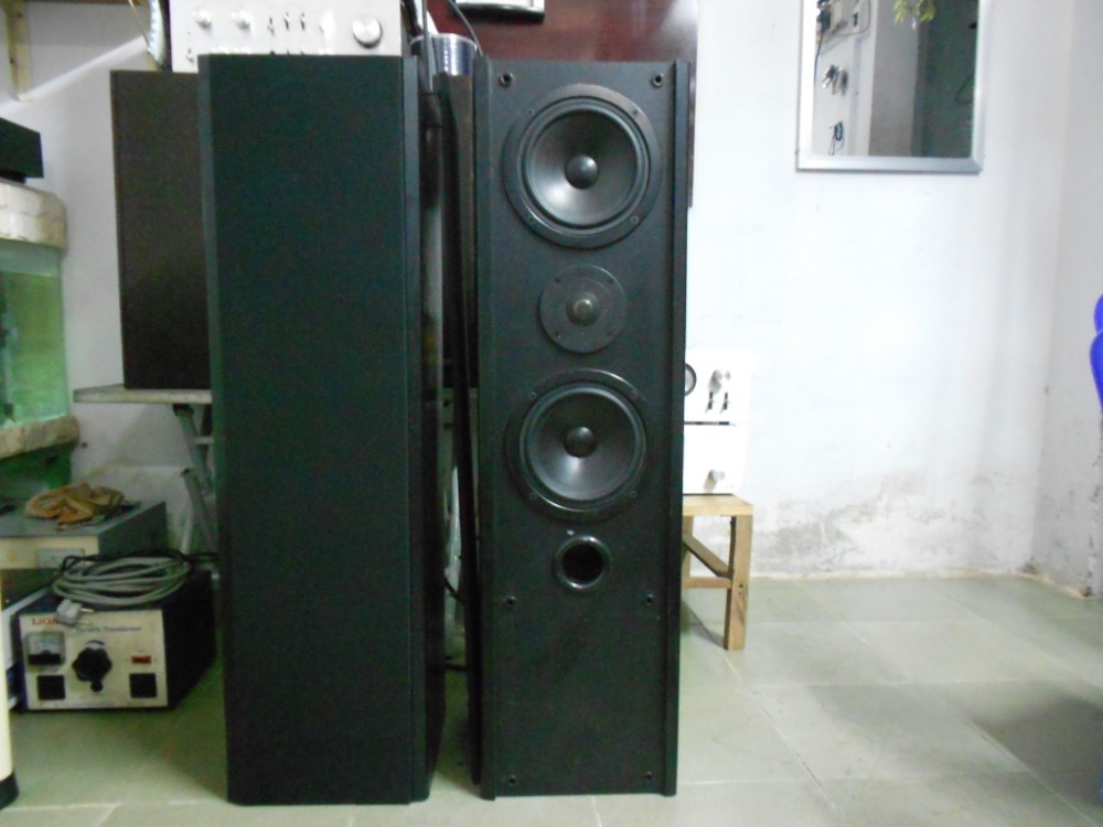 Boxe Mb Quart QL 40 C | arhiva Okazii.ro