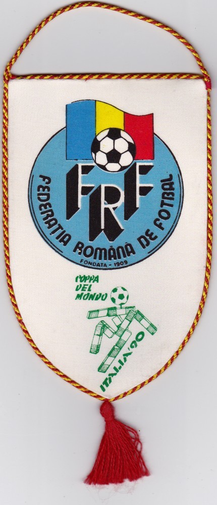 Fanion fotbal - ROMANIA (FRF) la Campionatul Mondial Italia 1990 ...