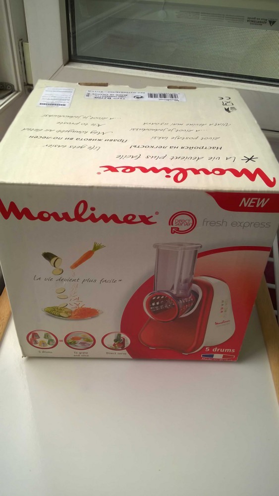 Robot bucatarie MOULINEX Fresh Express DJ750 | Garantie | Licitatie ...