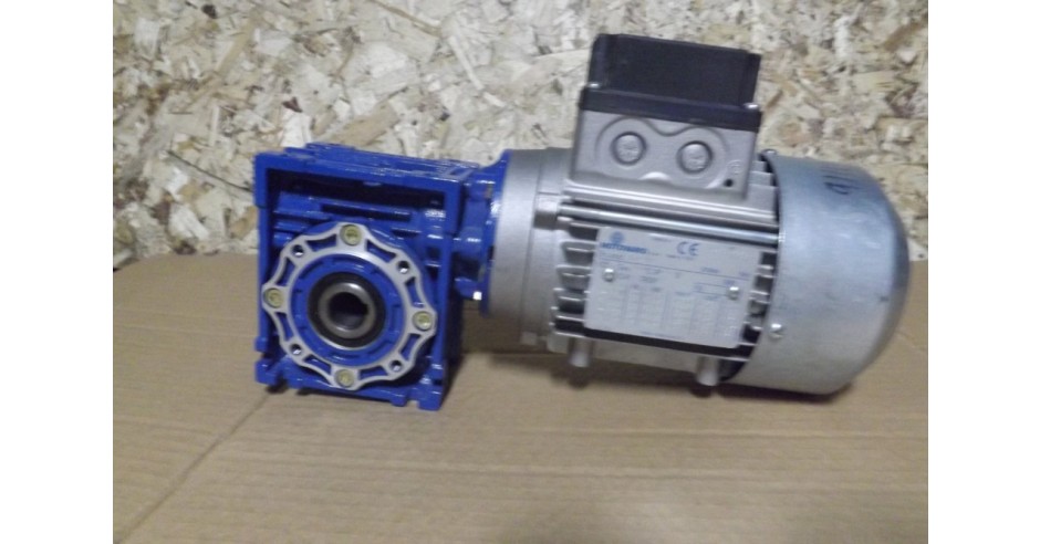 Motor cu reductor | arhiva Okazii.ro