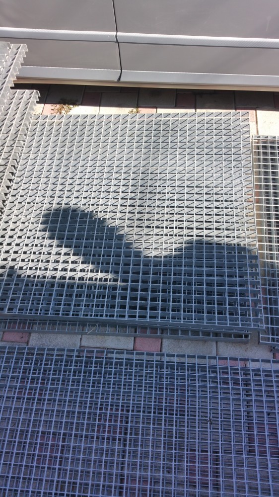 Gratar zincat 1mx1m ,plasa ochiuri 30x30 pentru podea , scurgeri ...