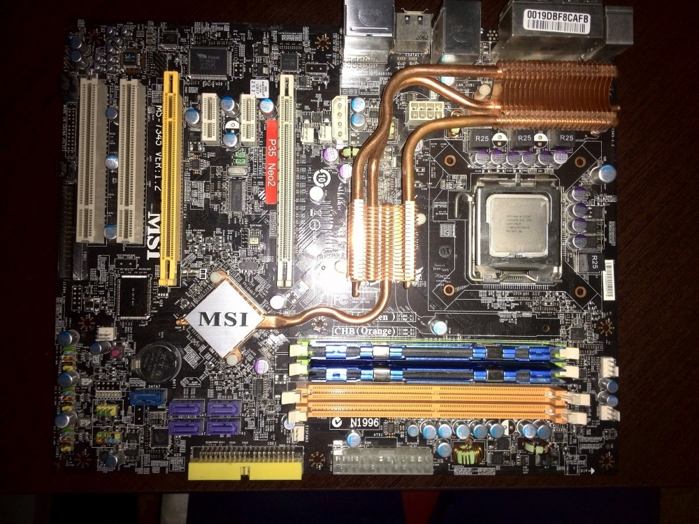 Placa de baza MSI P35 NEO 2 + procesor+memorie RAM | arhiva Okazii.ro