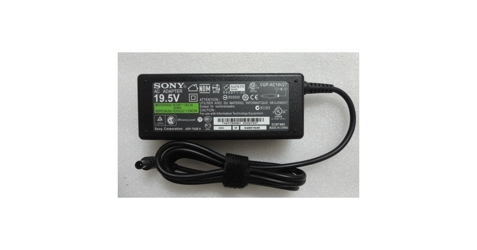 15.Alimentator Incarcator Laptop Sony 19.5V 3.9A VGP-AC19V33 80W ...