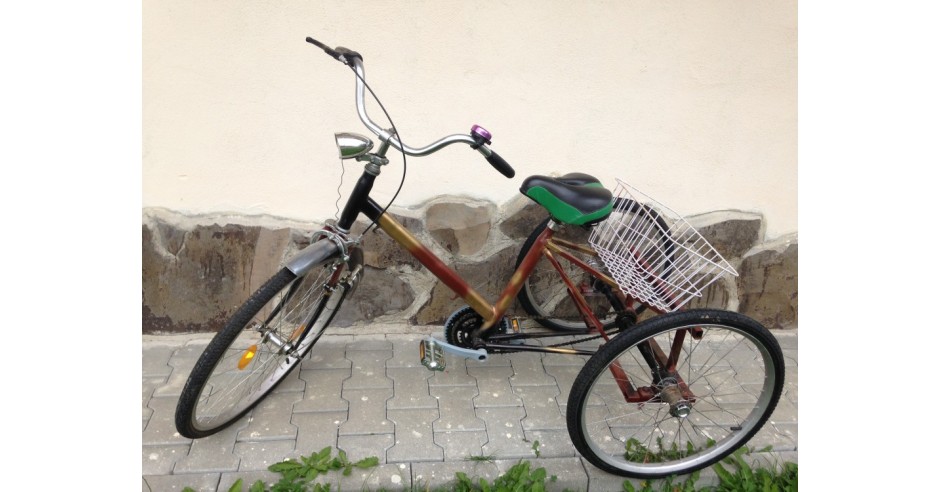 Vand bicicleta cu trei roti pentru adulti | arhiva Okazii.ro