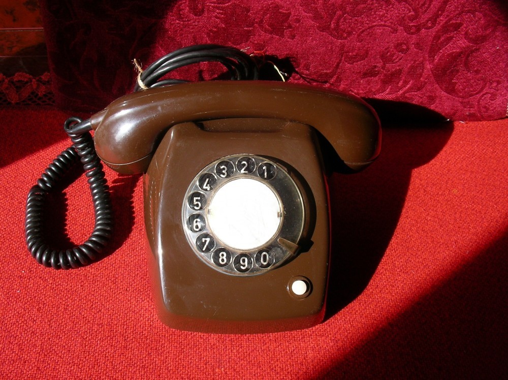 Telefon cu disc - Cumpara cu incredere de pe Okazii.ro.