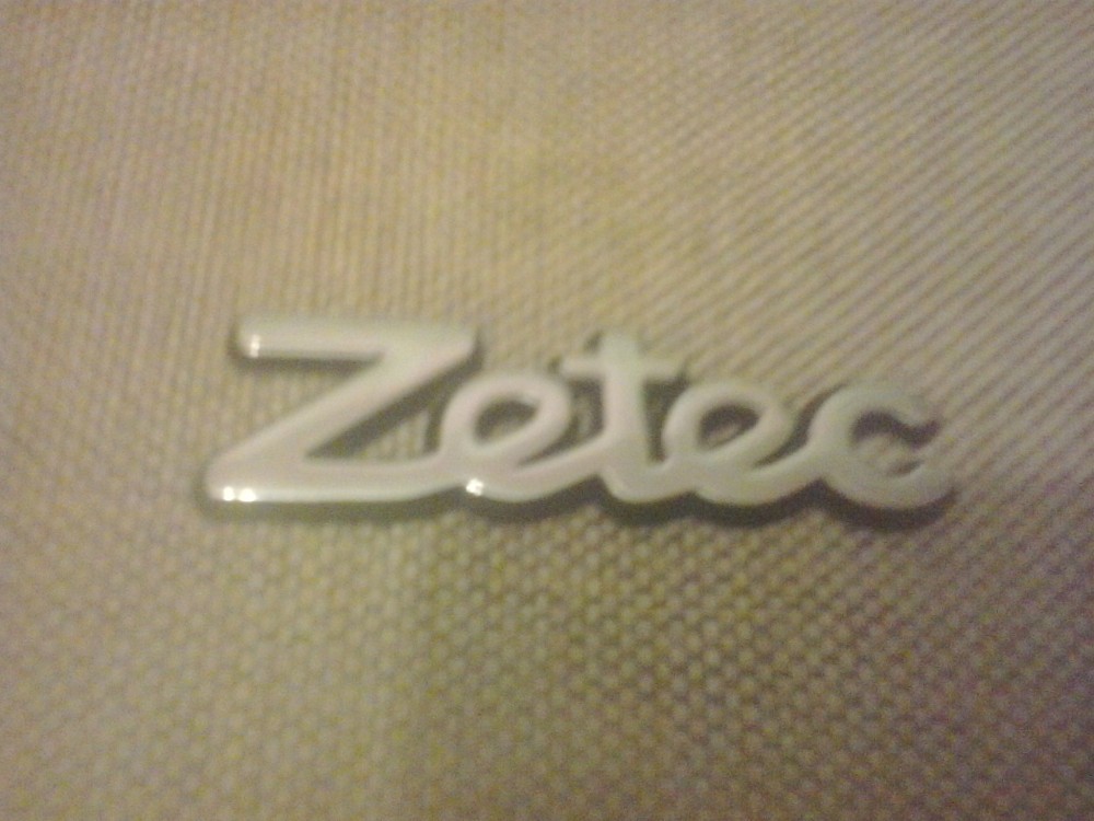 Sigla emblema - ZETEC - FORD - 90 x 25 mm | arhiva Okazii.ro