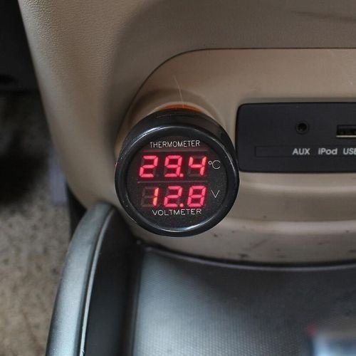 Voltmetru Digital si Termometru auto 12V/24V | arhiva Okazii.ro