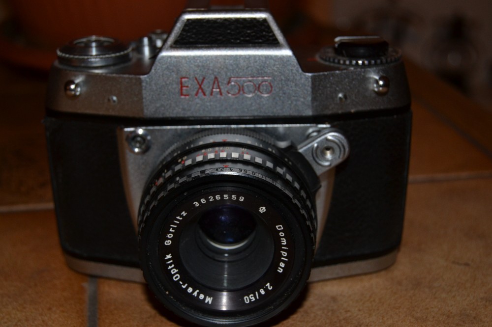 Aparat foto EXA 500 | arhiva Okazii.ro