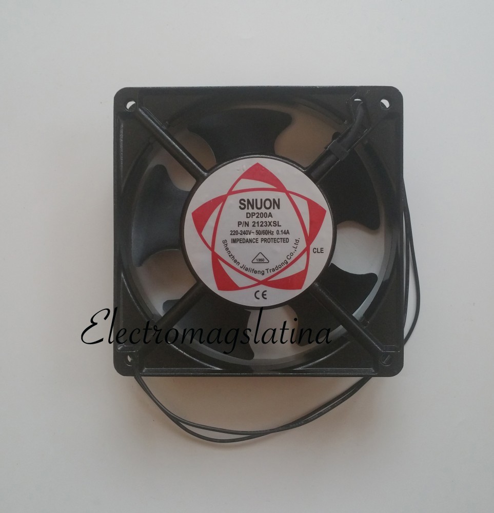 Ventilator 220v dimensiuni: 120x120x38 mm | arhiva Okazii.ro