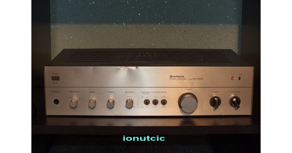 amplificator HITACHI HA-2500 | arhiva Okazii.ro