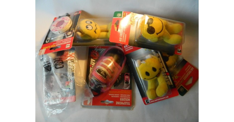 Set 11 accesorii AUTO NOI | Okazii.ro