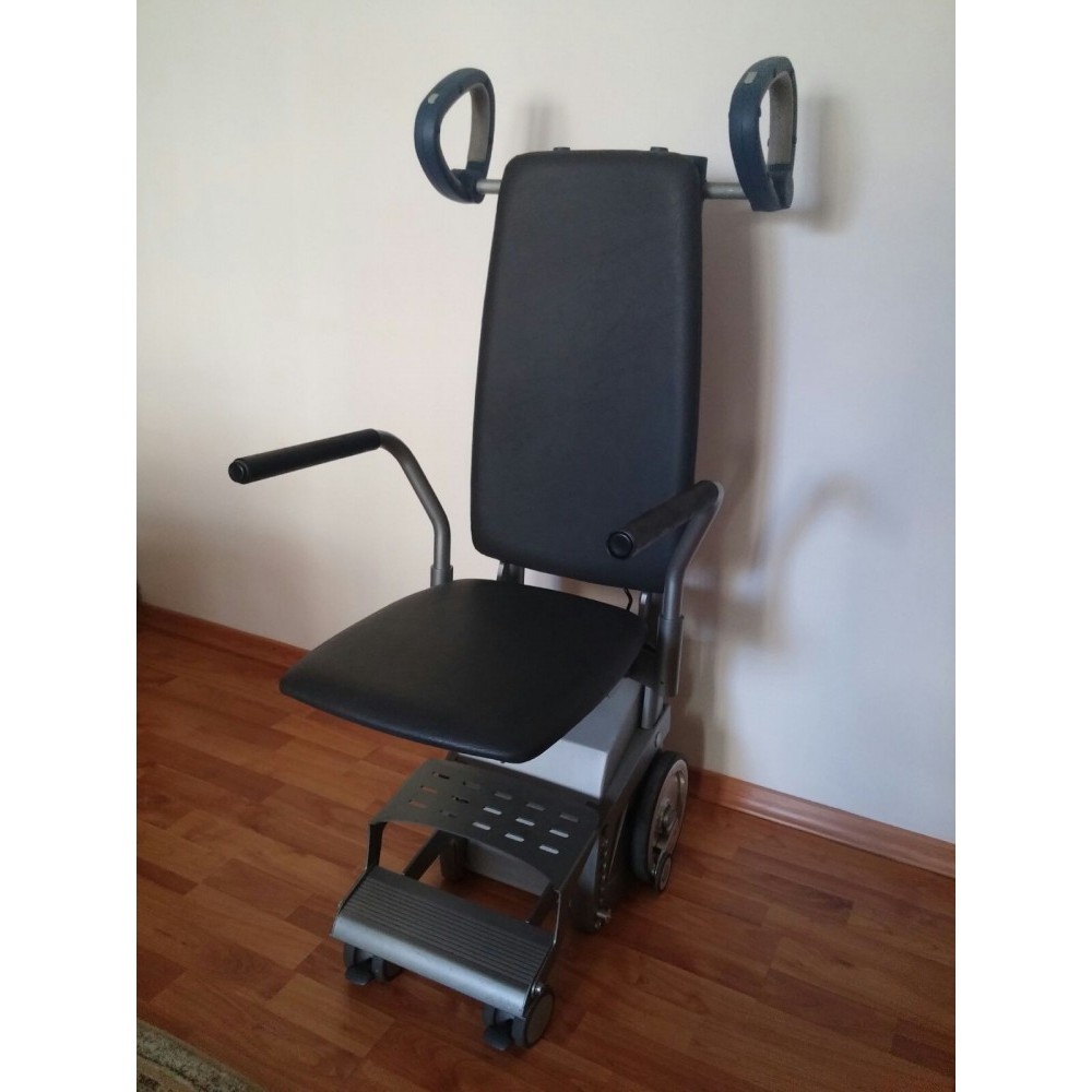 Carucior handicap cu dispozitiv de urcat scari Scalamobil | arhiva ...