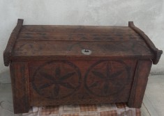 Cufar Vechi/Lada de zestre veche | arhiva Okazii.ro