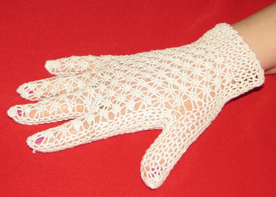 Manusi crosetate manual, model unicat | arhiva Okazii.ro