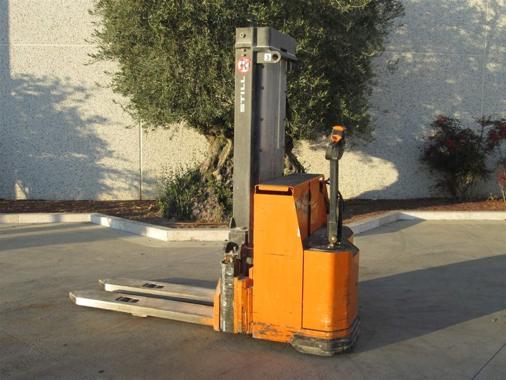 Transpalet electric cu catarg STILL EGV 2000 second hand | arhiva Okazii.ro