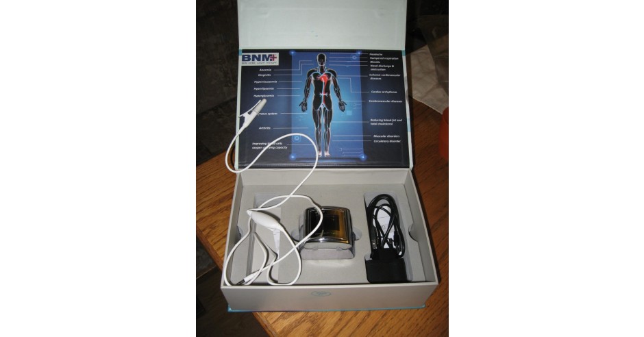 Ceas terapeutic laser BNM | arhiva Okazii.ro