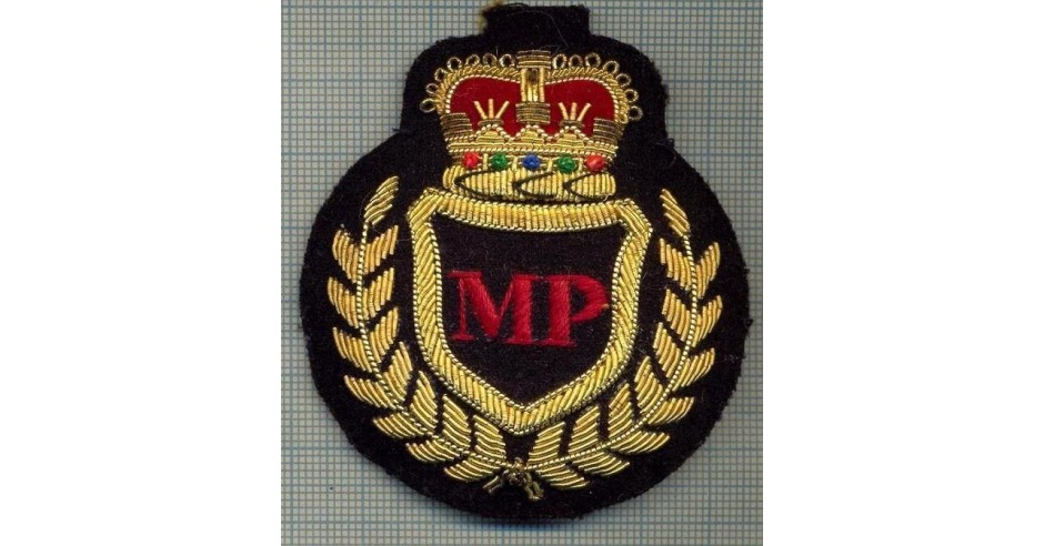 06 -EMBLEMA COIFURA POLITIA MILITARA - REGALISTA STREINA -starea care ...