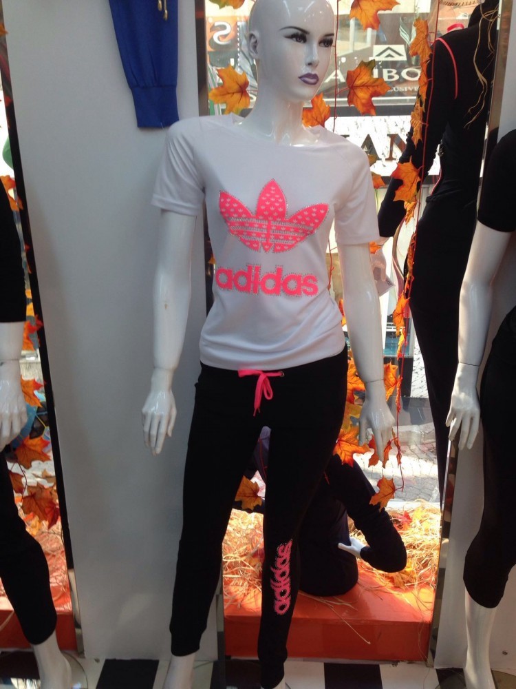 TRENING VARA ADIDAS DAMA MARIMI M,L,XL,XXL | arhiva Okazii.ro