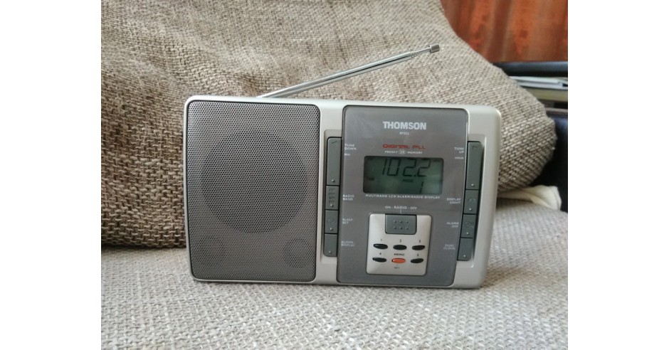 Radio portabil digital cu 20 memorii Thomson RT 552 (similar Sony SW ...