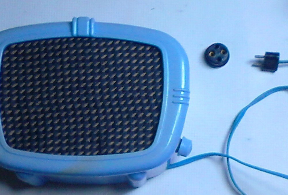 difuzor radioficare f.rar anii 70 de colectie este functional are ...