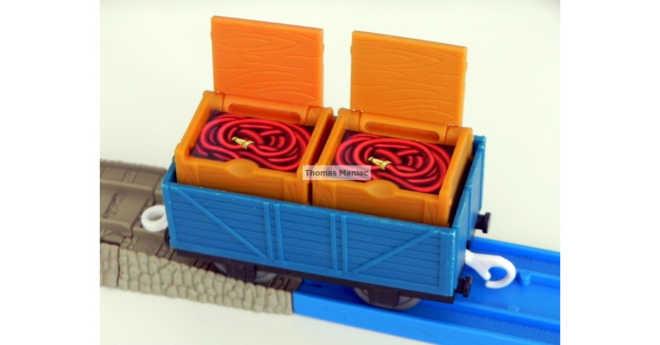 TOMY - Thomas and Friends - TrackMaster - Vagon albastru incarcat cu ...