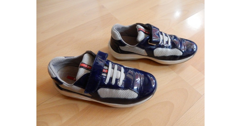 Adidasi originali Prada din piele naturala; marime 31 (20.5 cm talpic ...