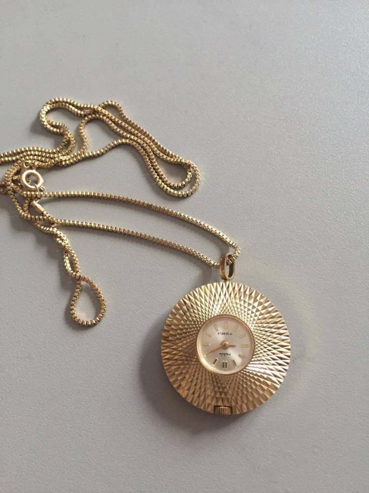 VINTAGE- CEAS MECANIC DAMA- PANDANTIV PLACAT CU AUR | arhiva Okazii.ro