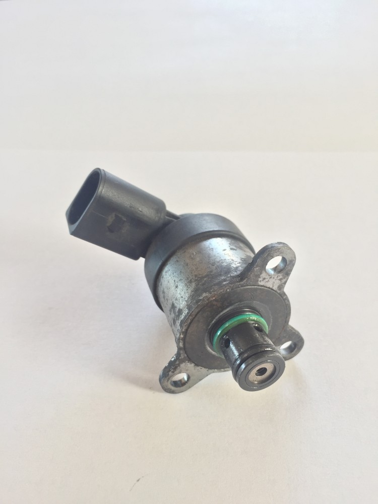 Regulator presiune pompa Mercedes E M S R 2.2 CDI 3.2 CDI 0928400604 ...