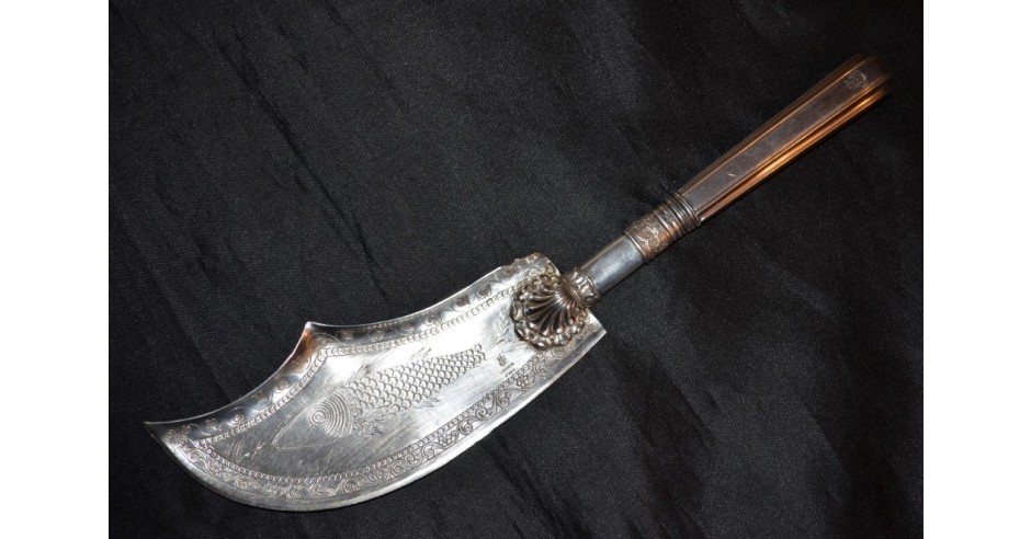 CUTIT - ARGINT 800 - PT. SERVIT PESTE -1824-1873 -BORANI FILS -121g. -3 ...